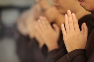 Prayer Watches — What and How to Pray! – God's Altar and You
